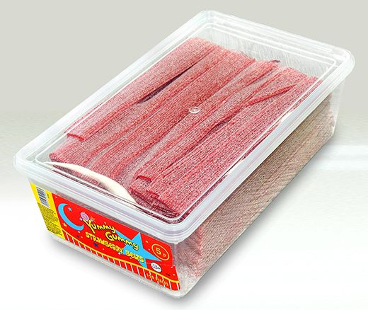 STRAWBERRY YUMMY GUMMY BELTS (150 PCS) - Sweet Junction